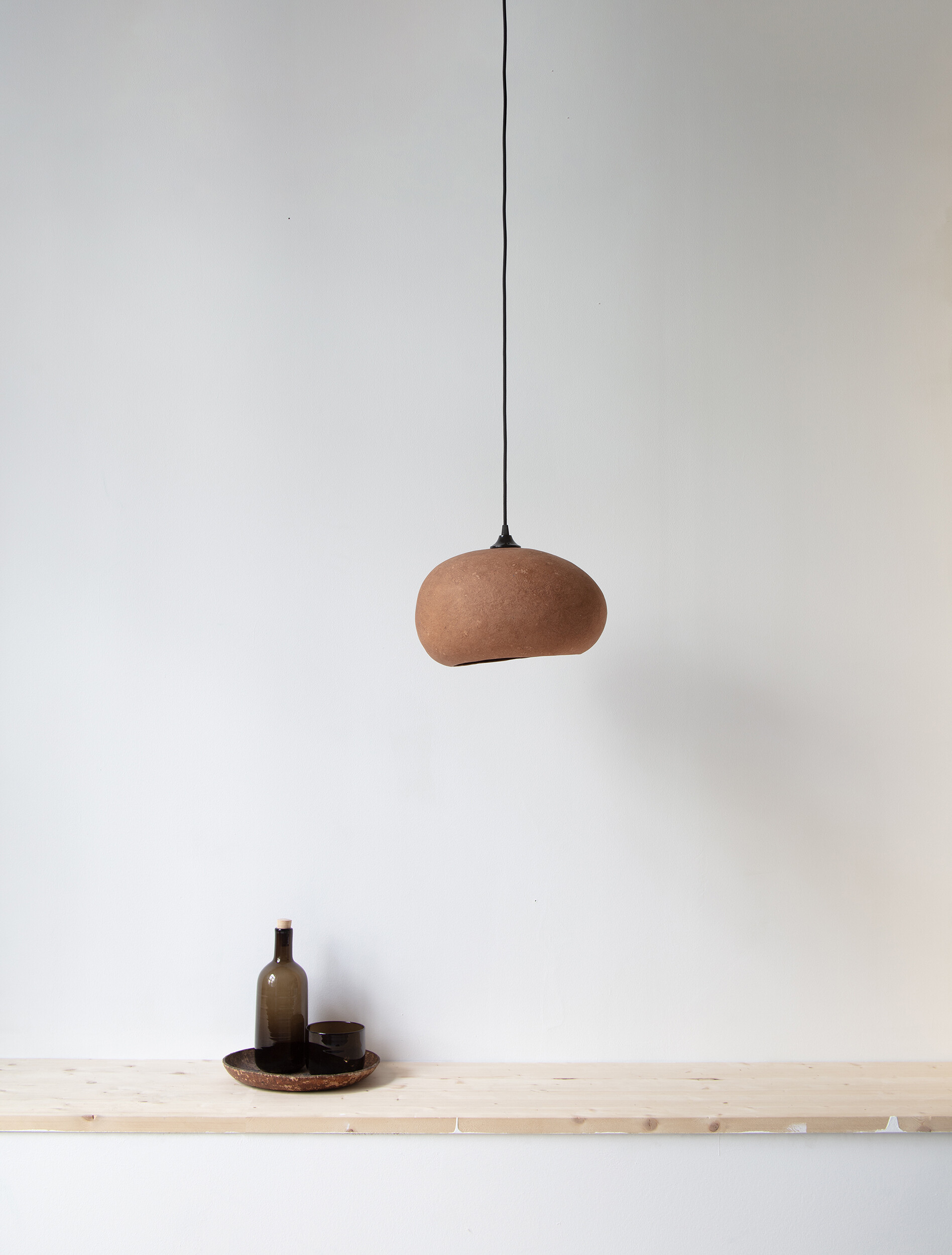 Pebble Small Pendant - VANMOKUM